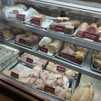 LOCAL PIG - Updated April 2025 - 170 Photos & 177 Reviews - 20 E 5th St ...