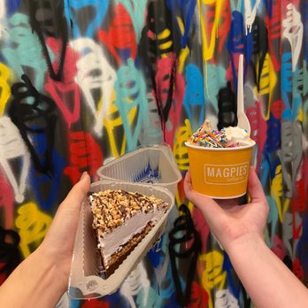 MAGPIES SOFTSERVE - 1260 Photos & 781 Reviews - 2660 Griffith Park Blvd ...