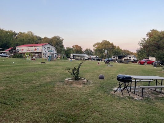 TEXAS ROSE R V PARK - Updated October 2025 - 11 Reviews - 14102 C R 431 ...