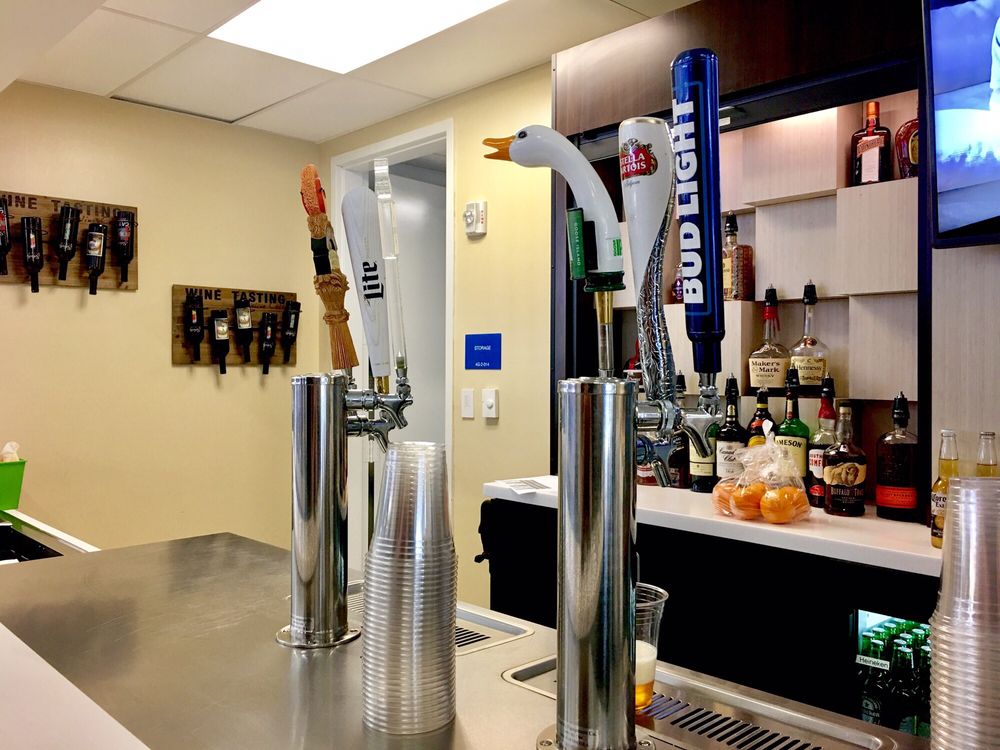 PLANE BAR - Updated December 2025 - 10 Photos & 10 Reviews - Terminal ...