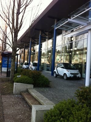 MERCEDES-BENZ NORTH VANCOUVER - Updated December 2025 - 20 Photos & 32 ...