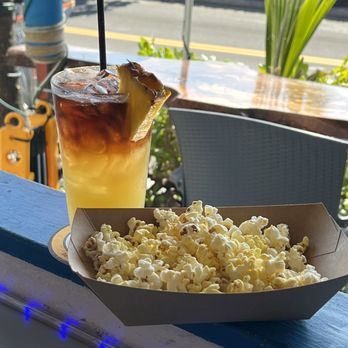 DA SHARK SHACK - Updated December 2025 - 185 Photos & 119 Reviews - 75 ...