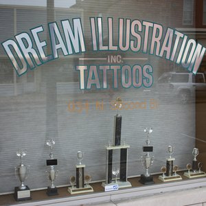 TWISTED VISION - 821 E War Memorial Dr, Peoria Heights, Illinois ...
