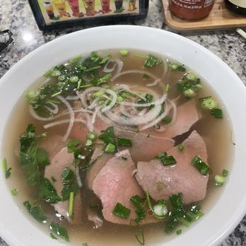 PHO 92 DIA - Updated April 2025 - 527 Photos & 538 Reviews - 6691 Tower ...