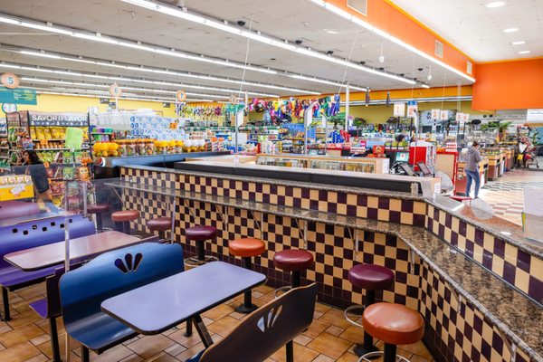 LUCKY 7 SUPERMARKET - TULLY - Updated October 2025 - 51 Photos & 31 ...