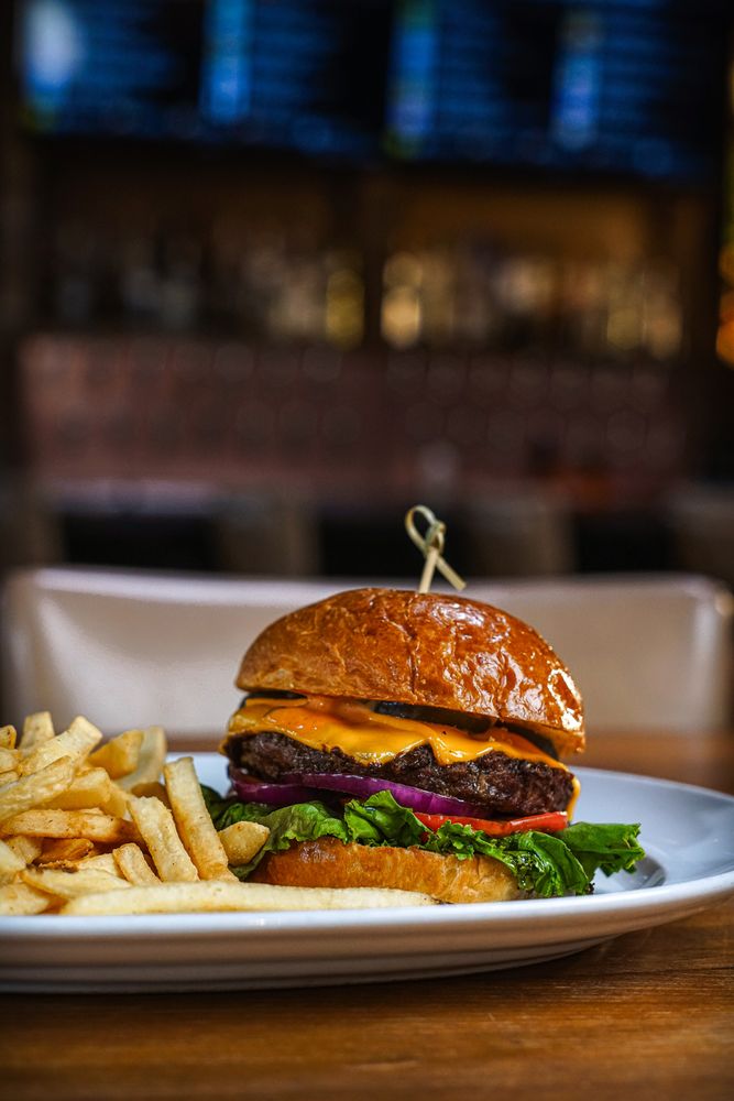 TAPHOUSE KITCHEN BY EPPIG BREWING CO - Updated January 2025 - 573 ...