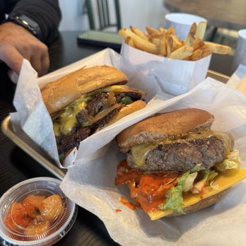 BURGER SEOUL - Updated January 2025 - 557 Photos & 864 Reviews - 1701 ...