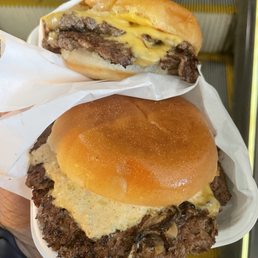 FUZZIES BURGERS - Updated December 2025 - 26 Photos & 24 Reviews ...