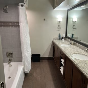 DOUBLETREE BY HILTON PHOENIX MESA - Updated June 2026 - 316 Photos & 71 ...