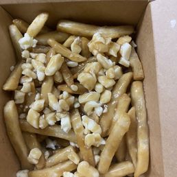 MEAN POUTINE - Updated June 2025 - 303 Photos & 303 Reviews - 718 ...