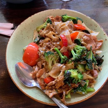 SING TONG THAI CUISINE - Updated January 2025 - 473 Photos & 349 ...