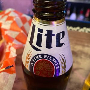 CHUB’S PUB & PACKAGE PLACE - 15 Photos - 421 University Dr N, Fargo ...