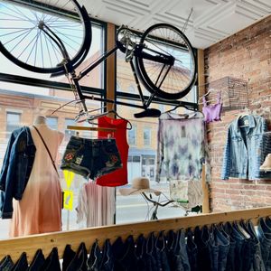 TREASURE CHEST II - Updated June 2025 - 13 Photos - 5 Sanger Ave ...