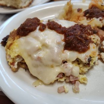 HAPPY DINER - Updated June 2024 - 630 Photos & 533 Reviews - 617 S ...