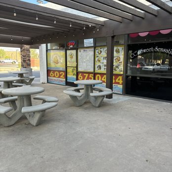 DESERT ISLAND EATERY - Updated October 2025 - 131 Photos & 172 Reviews ...