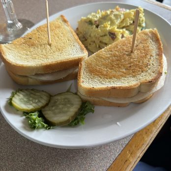 DINNER BELL CAFE - 104 Photos & 239 Reviews - 321 W Gurley St, Prescott ...