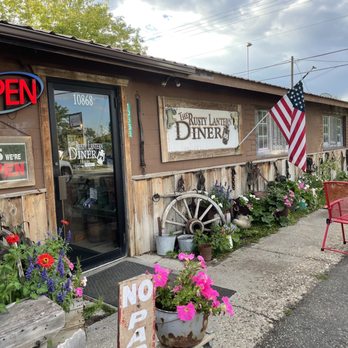 THE RUSTY LANTERN DINER - Updated January 2025 - 104 Photos & 104 ...