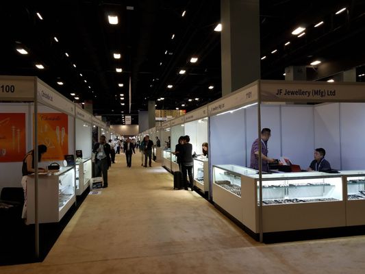 MIAMI BEACH CONVENTION CENTER - 475 Photos & 76 Reviews - Venues ...