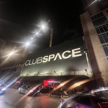 CLUB SPACE - Updated December 2025 - 233 Photos & 416 Reviews - 34 NE ...