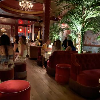 LE BAR PENELOPE - Updated December 2025 - 58 Photos & 28 Reviews - 14 E ...