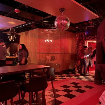 WIGGLE ROOM AUSTIN - Updated May 2025 - 39 Photos & 36 Reviews - 612 ...