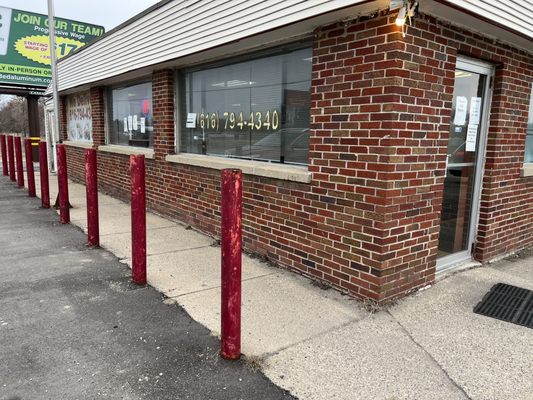 CHEE PENG - Updated December 2025 - 22 Reviews - 9194 W Belding Rd ...