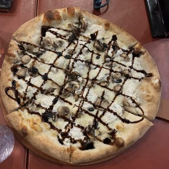 THE ALLEY PIZZA LOUNGE - Updated January 2025 - 76 Photos & 16 Reviews ...