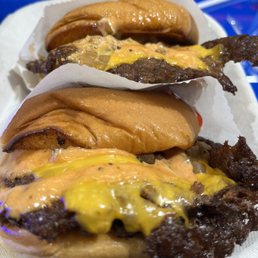 BURGER BODEGA - 594 Photos & 325 Reviews - 4520 Washington Ave, Houston ...