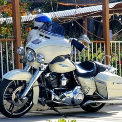 RIVERSIDE HARLEY-DAVIDSON - 521 Photos & 744 Reviews - 7688 Indiana Ave ...