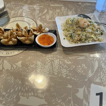 DUMPLING WORLD - Updated August 2024 - 426 Photos & 179 Reviews - 3149 ...