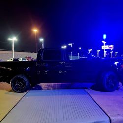 HELFMAN DODGE CHRYSLER JEEP RAM FIAT - 121 Photos & 319 Reviews - Car ...