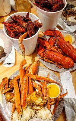 EPIC BUFFET - Updated June 2025 - 59 Photos & 88 Reviews - 711 ...