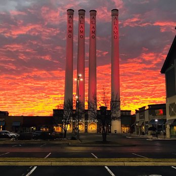 ALAMO QUARRY MARKET - Updated July 2025 - 112 Photos & 81 Reviews - 255 ...