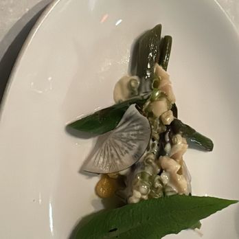 DELECTABLE - Updated December 2025 - 123 Photos & 33 Reviews - 3248 ...