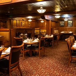 HAMLEY STEAKHOUSE & SALOON - Updated July 2025 - 221 Photos & 228 ...