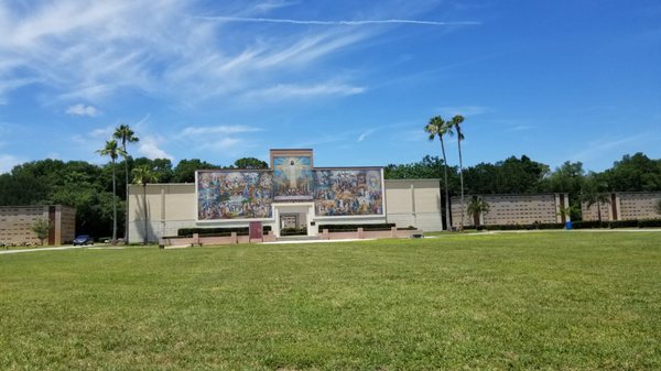 WOODLAWN MEMORIAL PARK & FUNERAL HOME - Updated May 2024 - 72 Photos ...