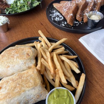 TOAST KITCHEN & BAR DOWNEY - Updated June 2025 - 871 Photos & 698 ...