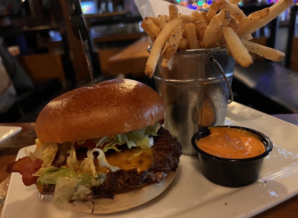 LE WAREHOUSE - Updated December 2025 - 218 Photos & 174 Reviews - 1446 ...