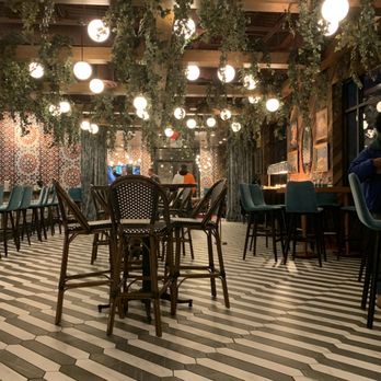 PUTTERY - Updated November 2024 - 530 Photos & 330 Reviews - 1818 ...