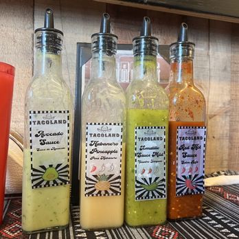 TACOLAND - Updated September 2025 - 39 Photos & 21 Reviews - 4 Church ...