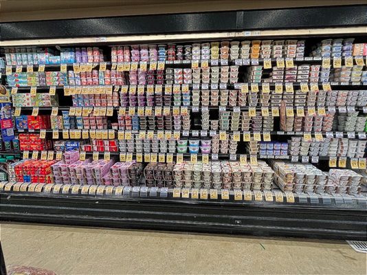 VONS - Updated December 2025 - 112 Photos & 143 Reviews - 535 N ...