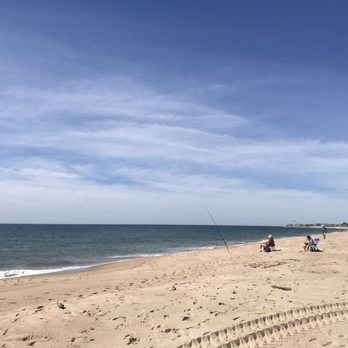 EAST BEACH - Updated December 2025 - 48 Photos & 29 Reviews - Off E ...