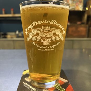LENGTHWISE BREWING COMPANY - Updated October 2025 - 733 Photos & 646 ...