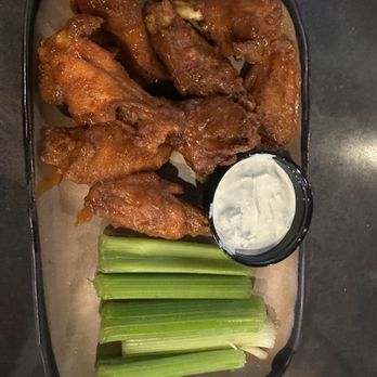 TJ CHUMPS - Updated July 2025 - 72 Photos & 110 Reviews - 7050 ...