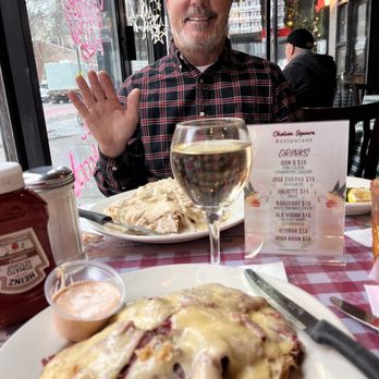 CHELSEA SQUARE RESTAURANT - Updated January 2025 - 230 Photos & 313 ...