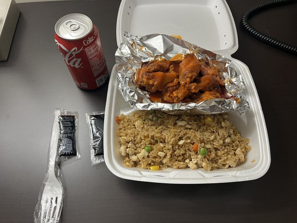 WING TOWN - Updated December 2025 - 12 Photos - 1780 Opelika Rd, Auburn ...