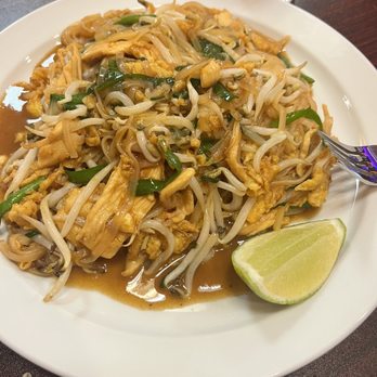 SUPHAN THAI KITCHEN - Updated December 2025 - 186 Photos & 68 Reviews ...