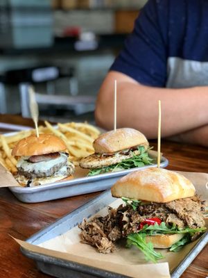 PDX SLIDERS - 519 Photos & 488 Reviews - 3111 SE Division St, Portland ...