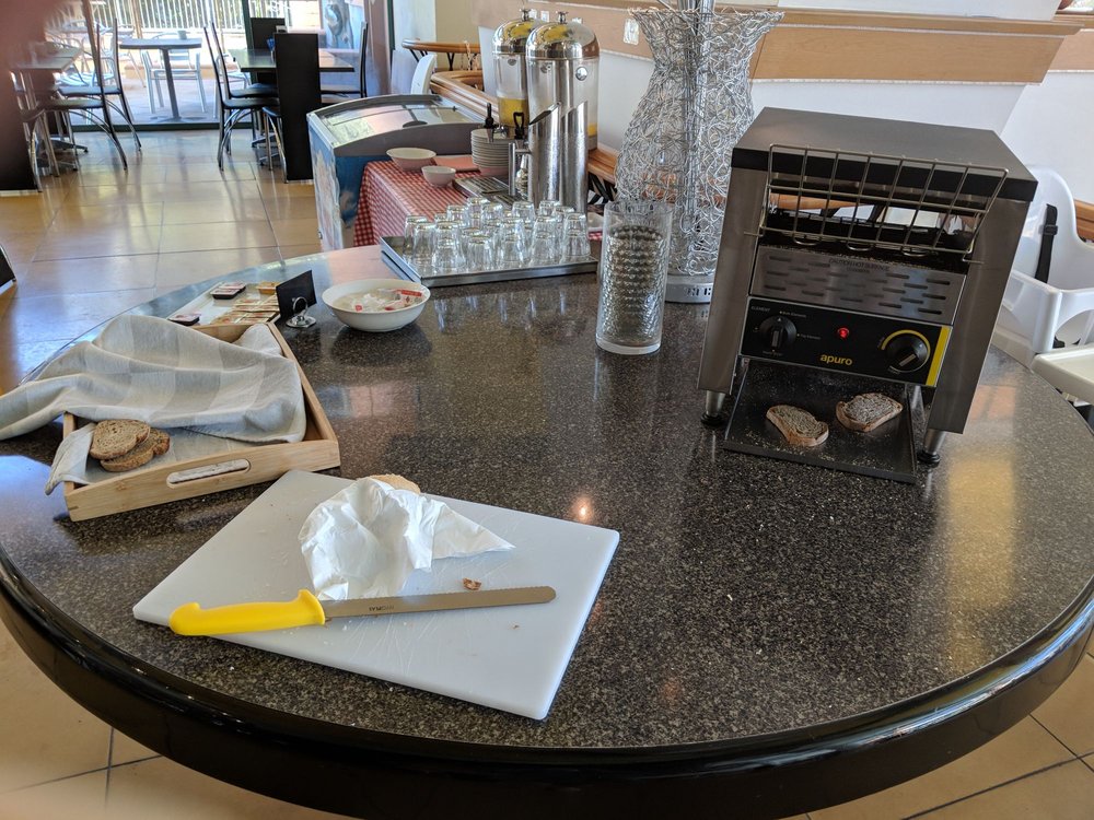 ALPHA SEAFOOD RESTAURANT - 5 Palm Ave, Surfers Paradise Queensland ...