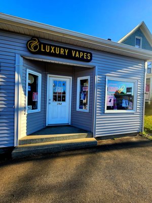 LUXURY VAPES - Updated May 2026 - 30 Photos - 394 Main St, Westbrook ...